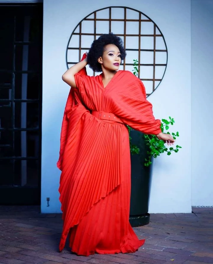 Get To Know Skeem Saam Actress Sthoko And See Her - Styles 7